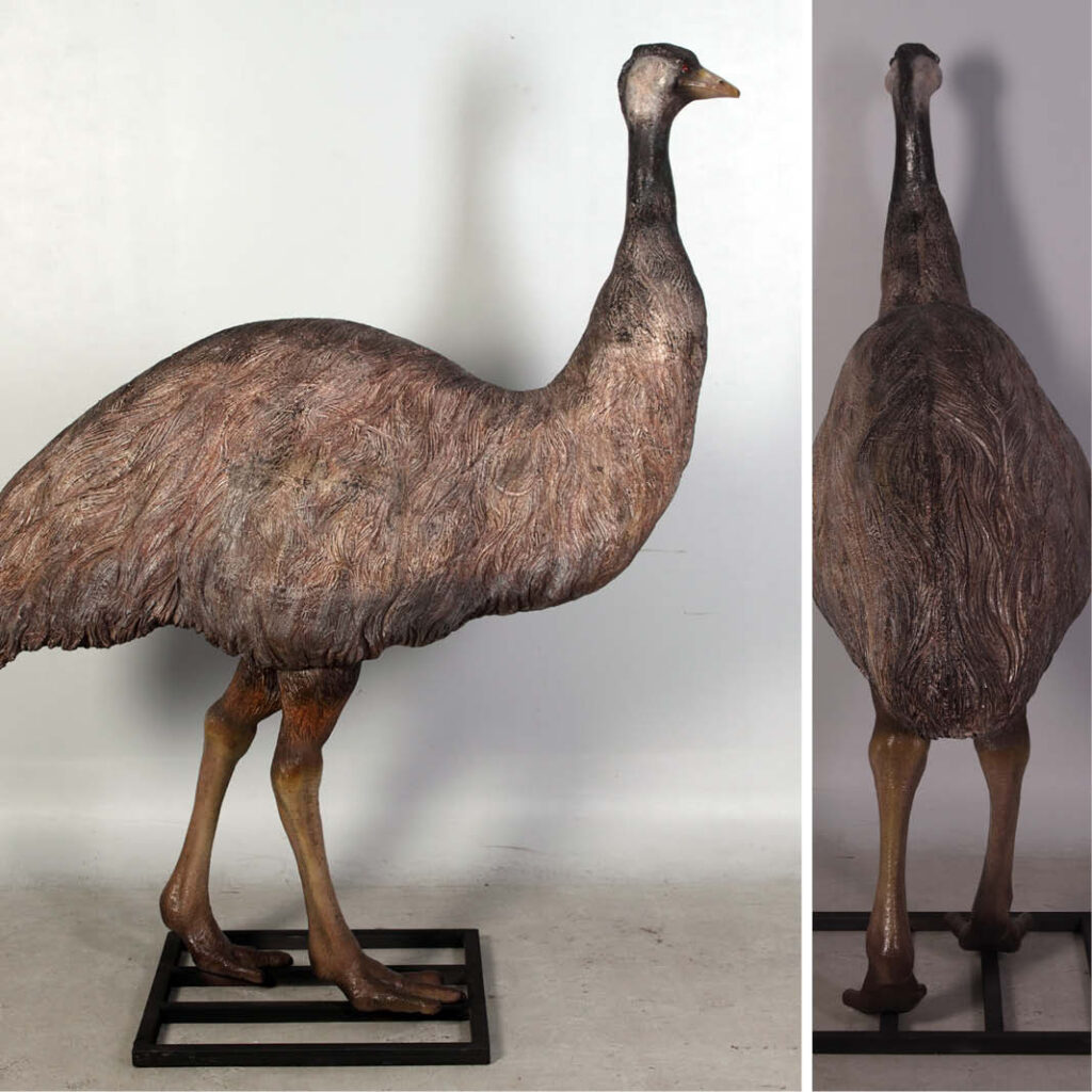 Emu Standing On Base Plate - Sculpture & Statue